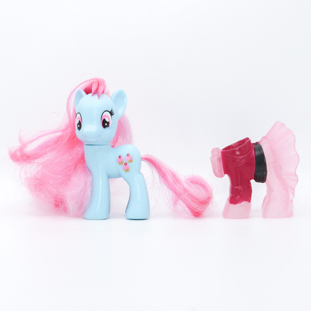 My Little Pony Mrs Dazzle Cake poni 8cm - Second Hand— Elli Madelli