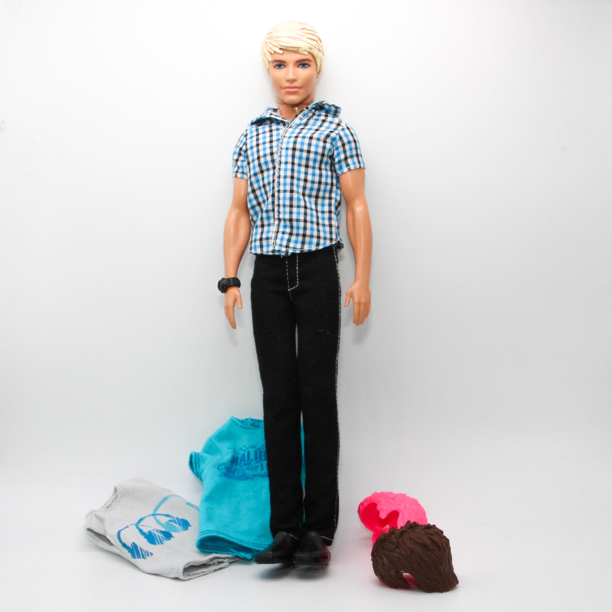 Barbie Ken nukke peruukeilla - Second Hand— Elli Madelli