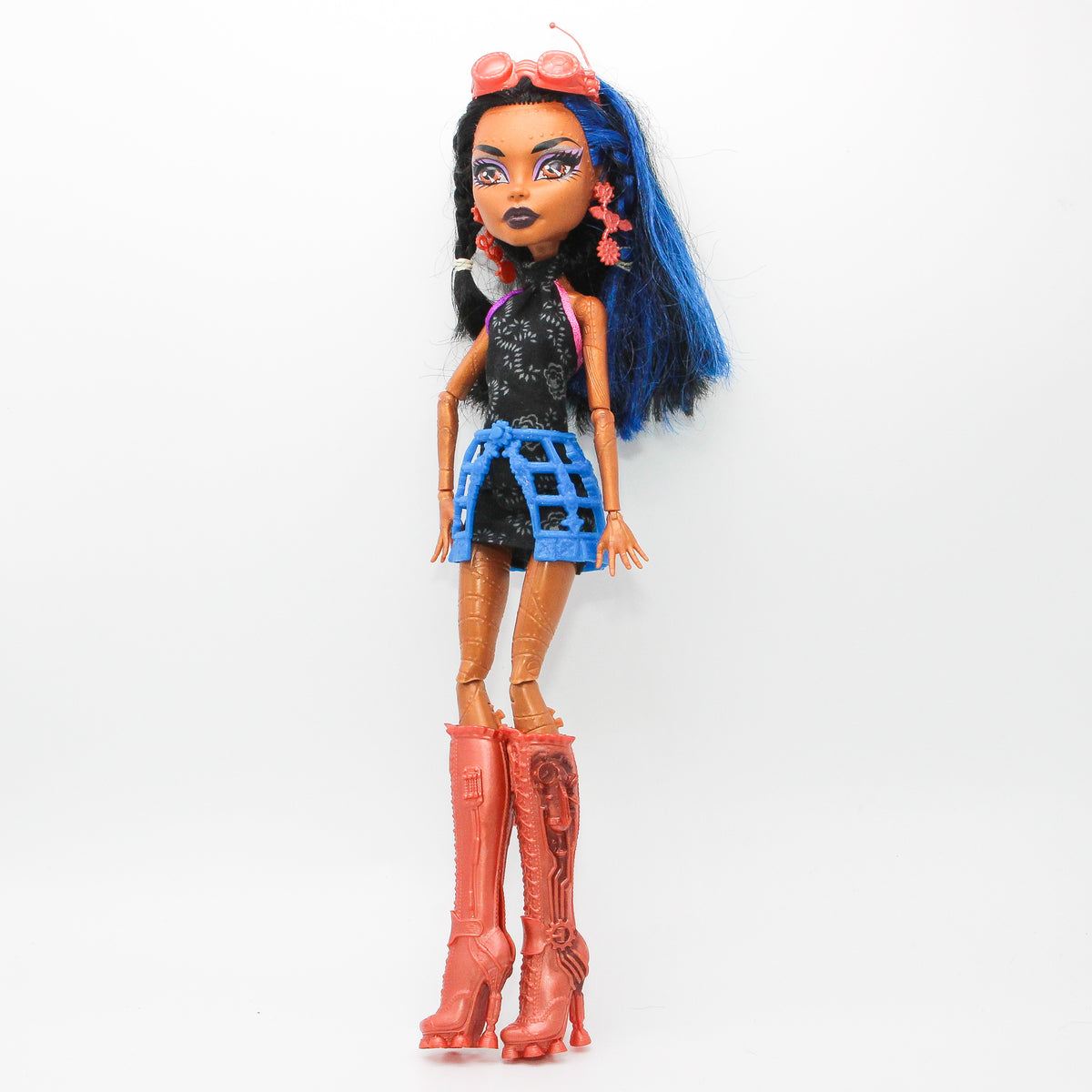 Monster High Robecca Steam Wave 4 -nukke - Second Hand— Elli Madelli